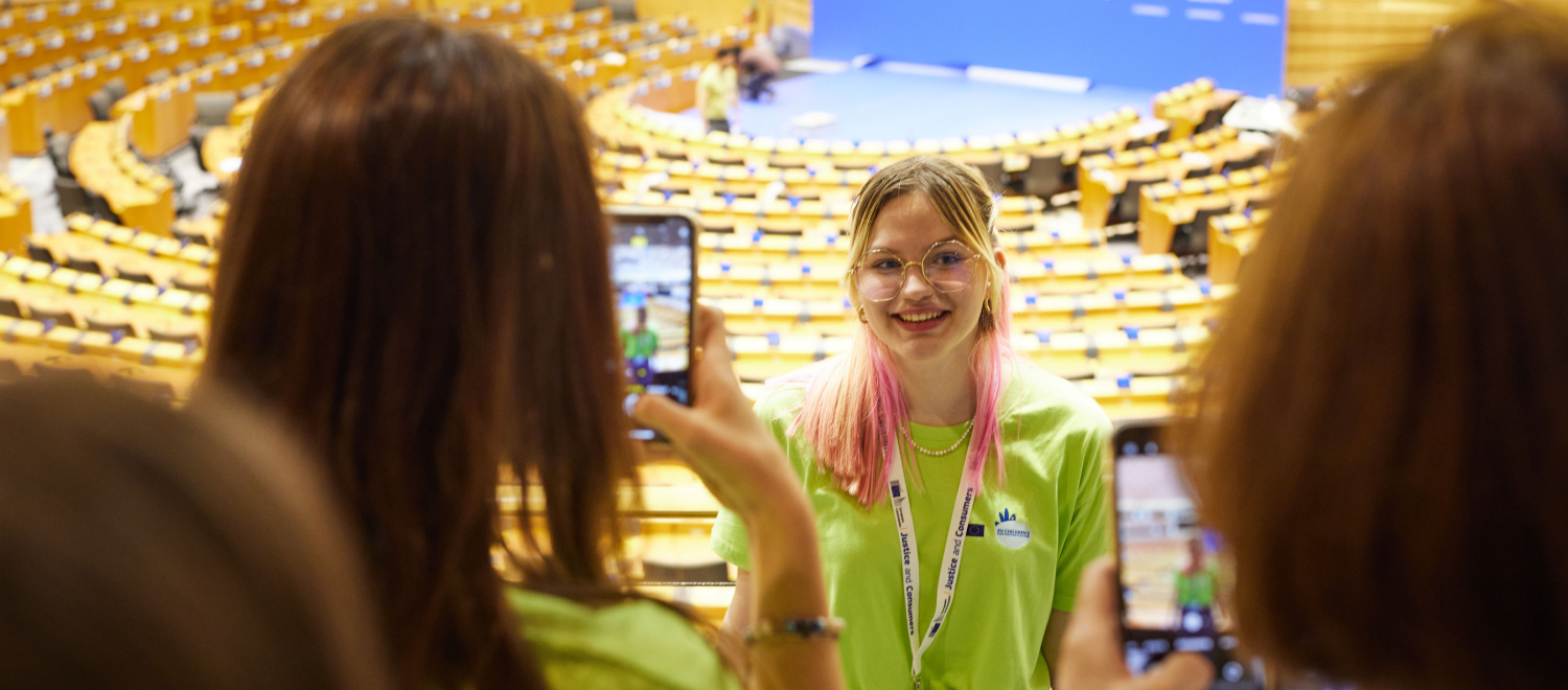 Online Survey: Democracy and You! | European Youth Portal